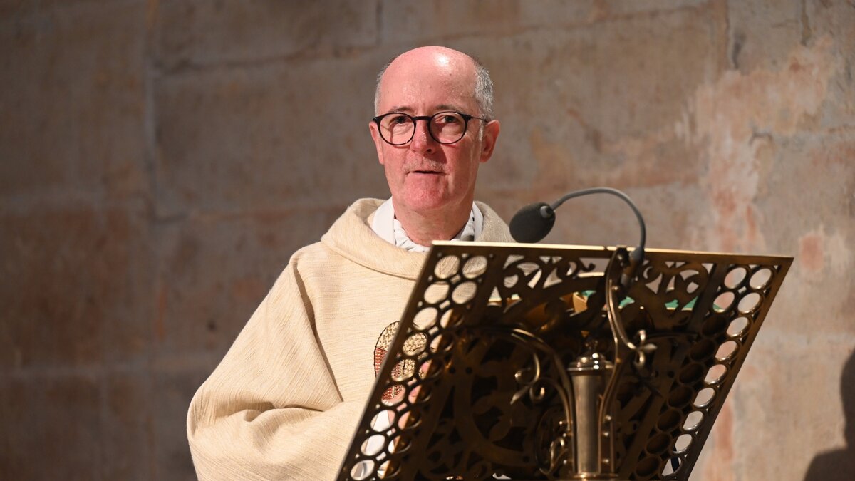 Dompropst Guido Assmann in der Kapitelsmesse am Gedenktag des Heiligen ...