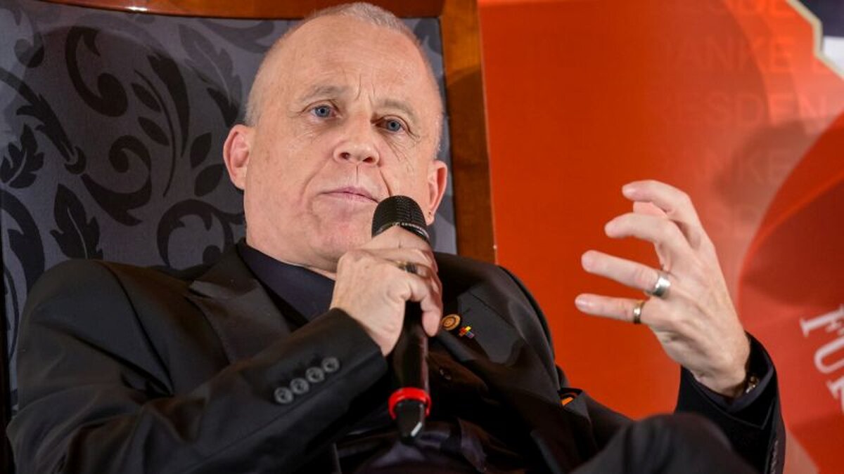 Bischofskonferenz löst Vertrag mit Pfarrer Hippler - DOMRADIO.DE