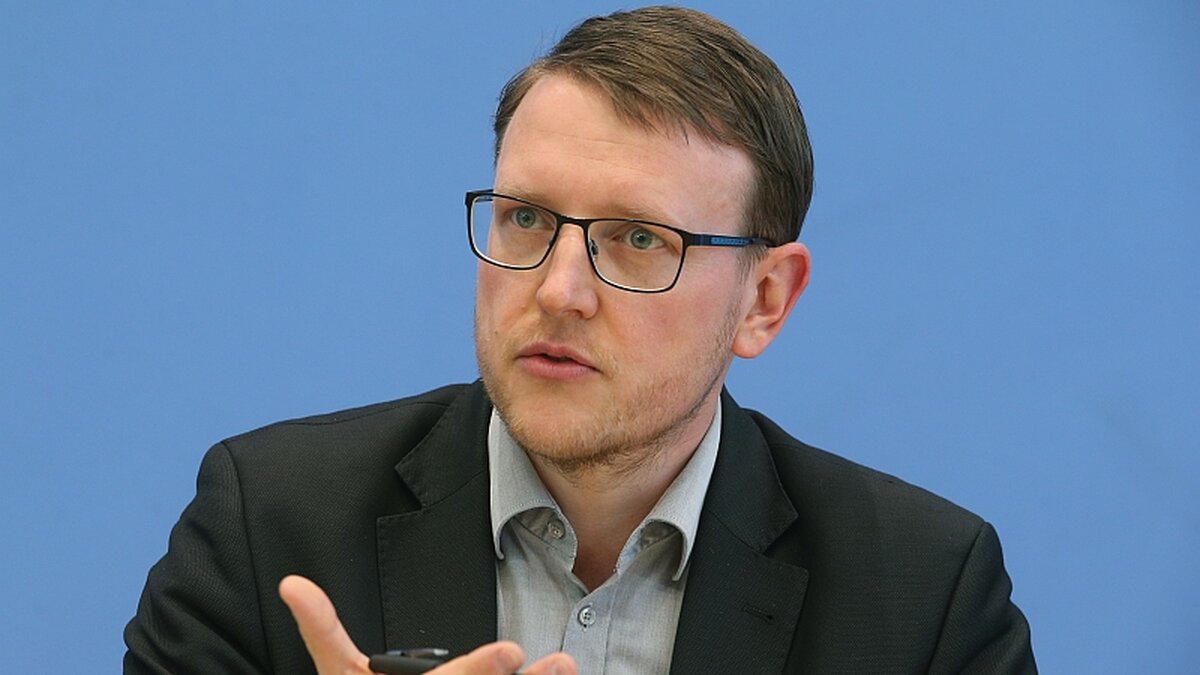 Ein Interview mit Dr. Matthias Quent (Institut für Demokratie und ...