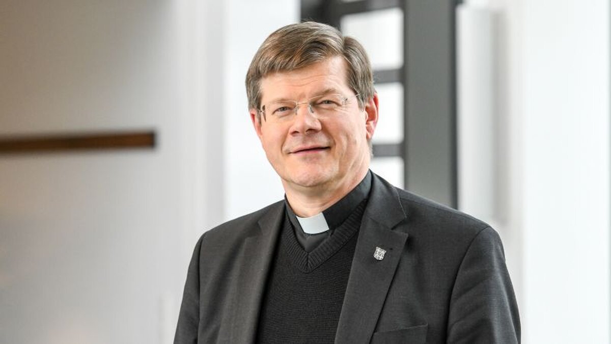 Erzbischof Burger zieht Jahresbilanz und schaut auf 2023 - DOMRADIO.DE