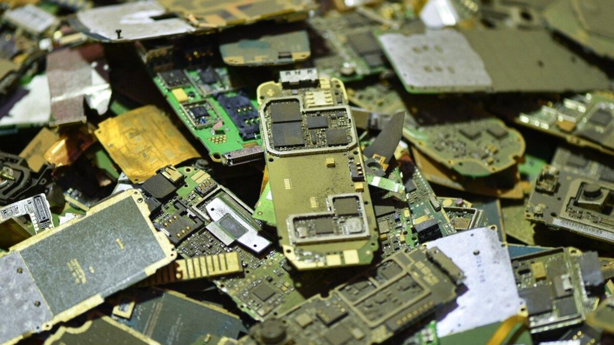 Aus Alt mach Neu: Handy-Recycling | DOMRADIO.DE