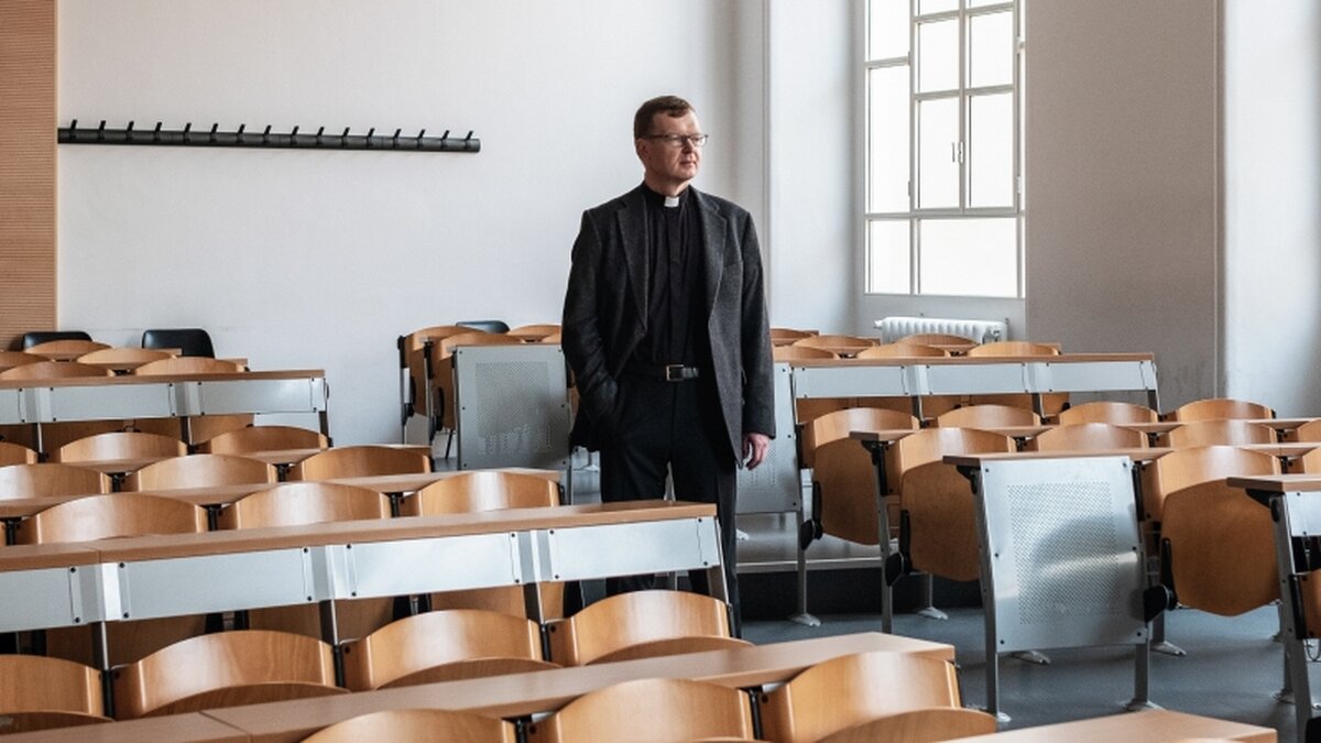 Zollner sieht Missbrauch kulturell verschieden behandelt - DOMRADIO.DE