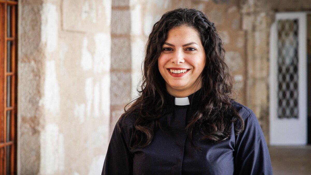 Erste palästinensische Pastorin in Jerusalem hat viel vor | DOMRADIO.DE