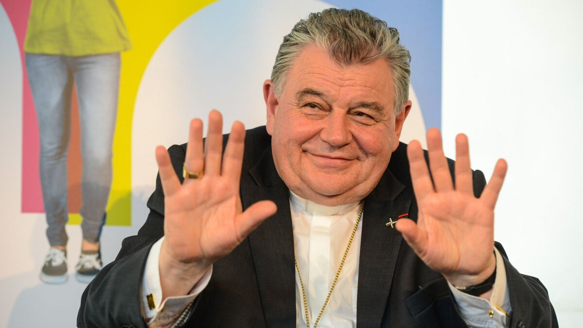 Kardinal Duka gibt Synodalem Weg Schuld an Kirchenaustritten | DOMRADIO.DE