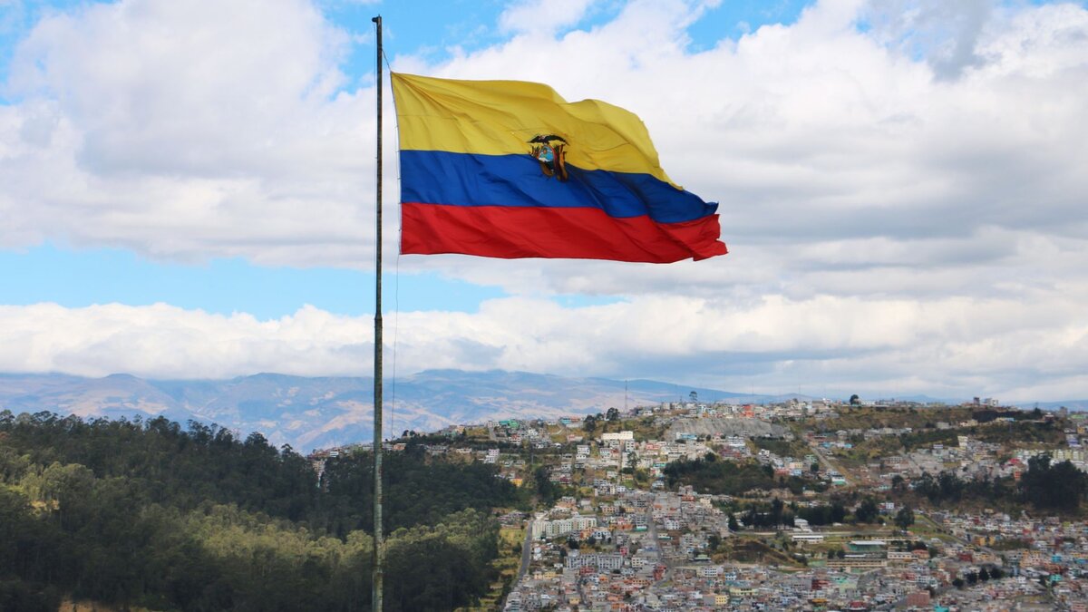 Adveniat-Referentin sieht Ecuador am Scheideweg | DOMRADIO.DE