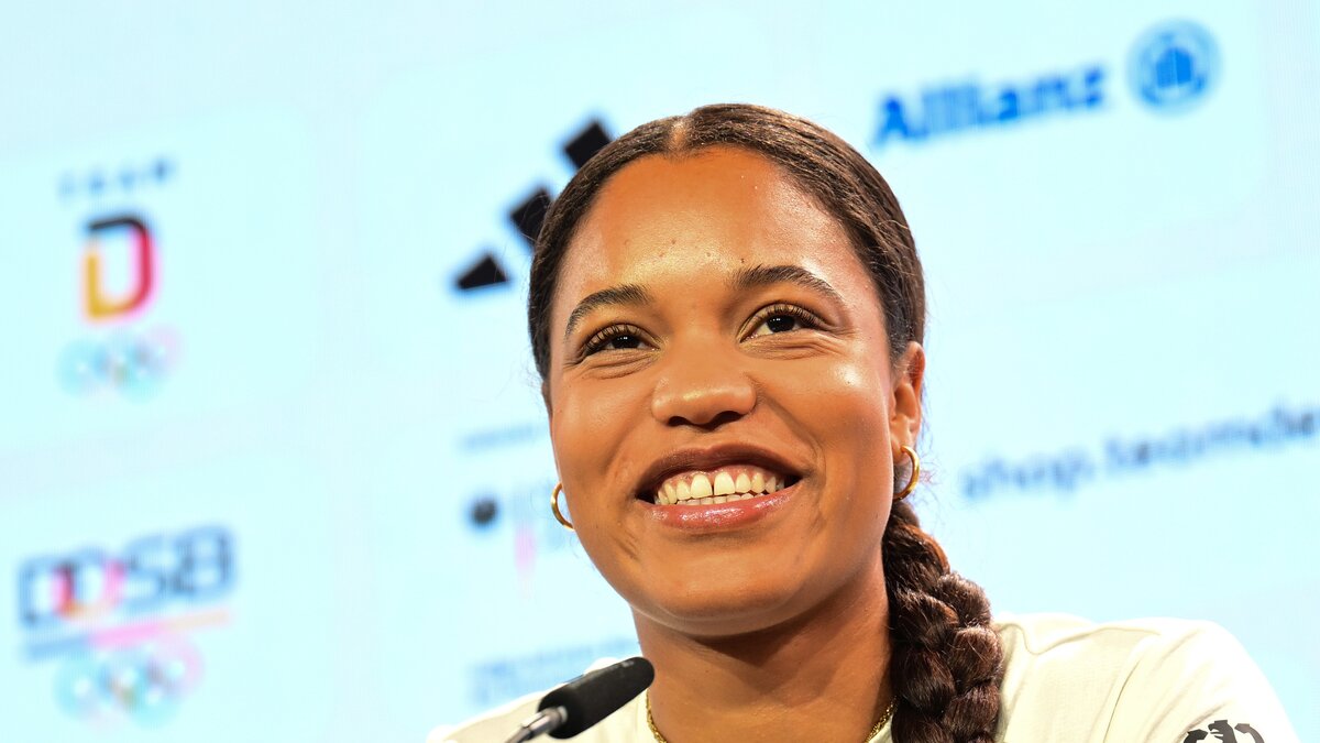 Olympiasiegerin Yemisi Ogunleye will ihren Glauben zeigen | DOMRADIO.DE