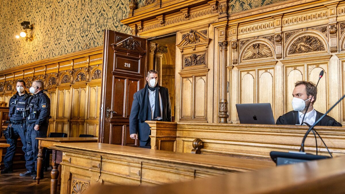 Pastor Latzel ist laut Staatsanwaltschaft Volksverhetzer | DOMRADIO.DE