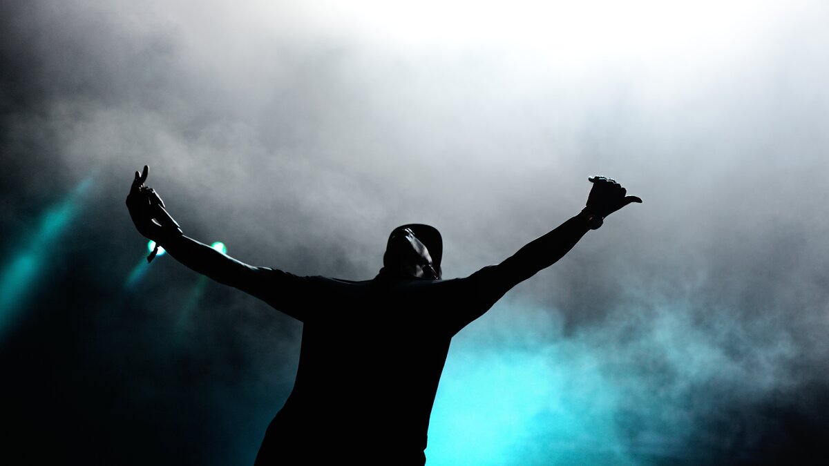 Ein Interview mit Max Moll (Jugendseelsorger für den Kreis Mettmann) | DOMRADIO.DE