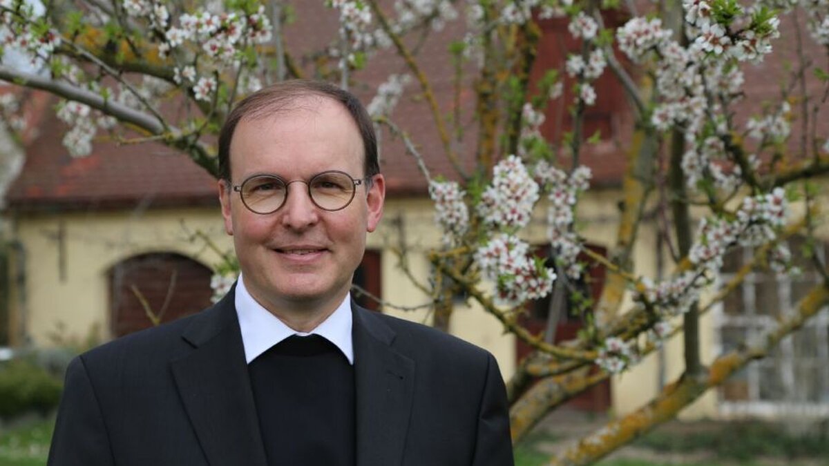 Paul Reder wird neuer Weihbischof im Bistum Würzburg - DOMRADIO.DE