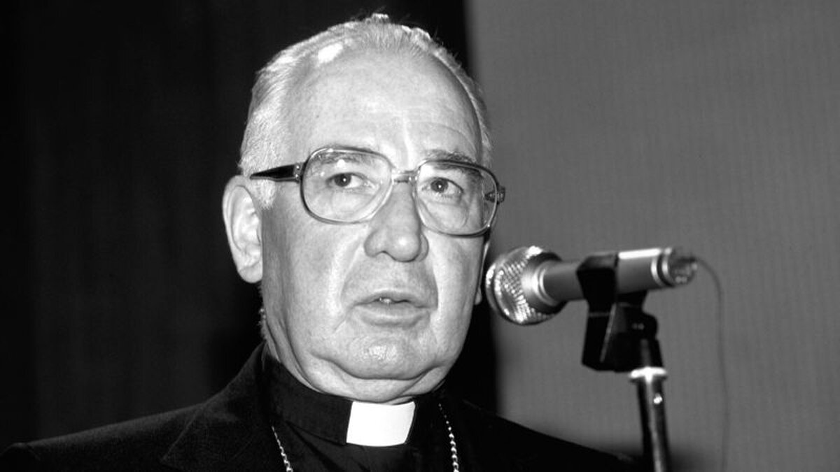 Papst würdigt verstorbenen chilenischen Kardinal Medina Estevez ...