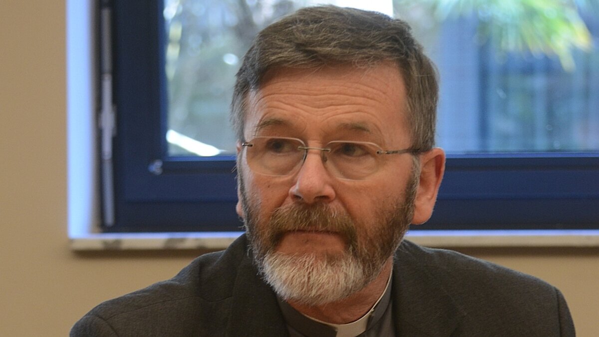 Generalsekretär Daly verlässt die EU-Bischofskommission - DOMRADIO.DE