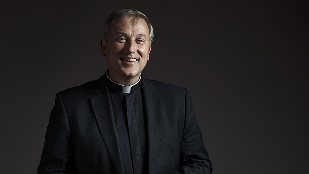 Weihbischof Theising wird Nachfolger von Timmerevers | DOMRADIO.DE